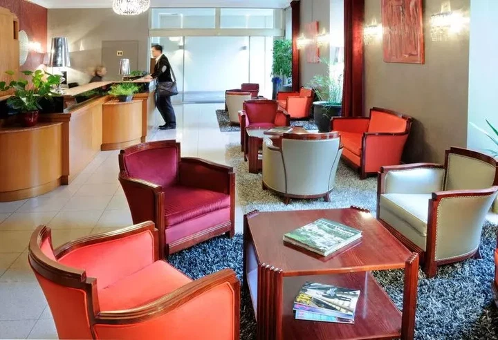 Hôtel Best Western Plus Poitiers Centre Le Grand - Poitiers