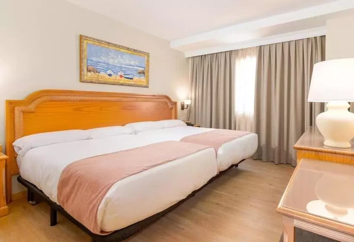 Zt Hotel & Spa Peñíscola Plaza Suites - Benicarló