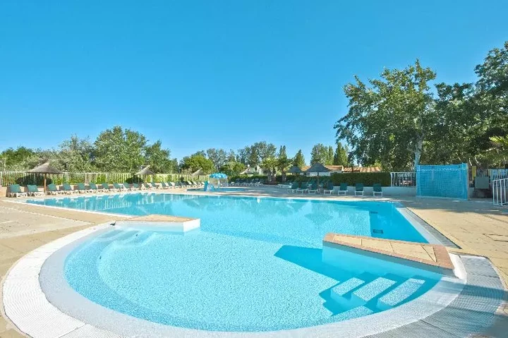 Hotel Azureva Le Grau Du Roi   Port Camargue - Le Grau-du-Roi