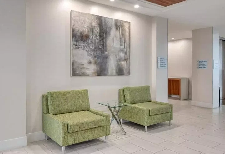 Holiday Inn Express Hotel & Suites Ottawa Airport, An Ihg - Ottawa