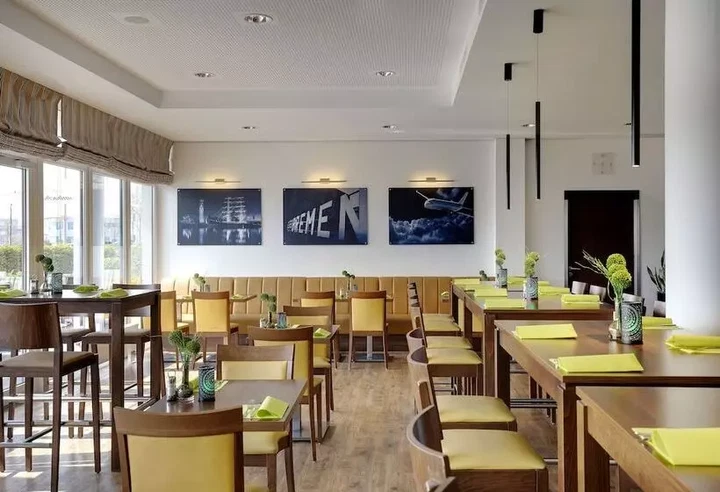 Hotel Holiday Inn Express Bremen Airport By Ihg - Bremen