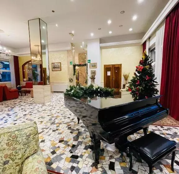 Hôtel Cristallo   Chianciano Terme - Chianciano Terme