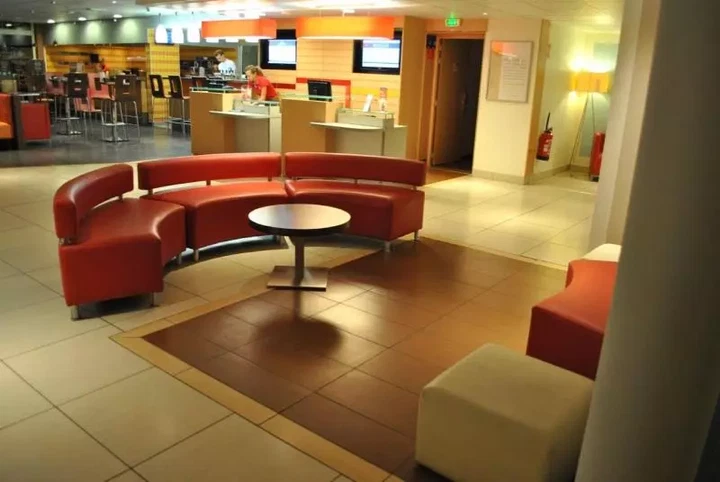 Hotel Ibis Loriol Le Pouzin - Livron-sur-Drôme