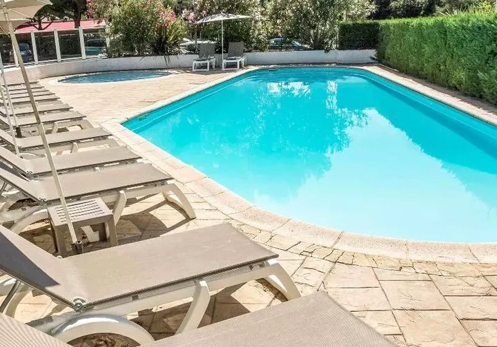 Hôtel Ibis Nîmes Ouest   A9 - Gard