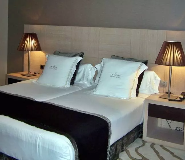 Hôtel Washington Parquesol Suites & - Valladolid