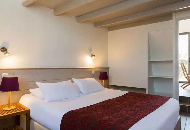 Hôtel Les Vignes De La Chapelle, The Originals Relais - Charente-Maritime