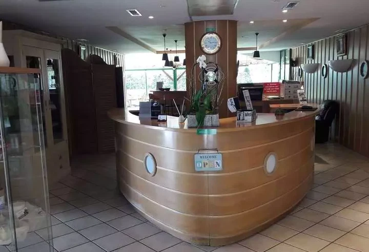 Sure Hotel By Best Western Gemenos En Provence - Aubagne