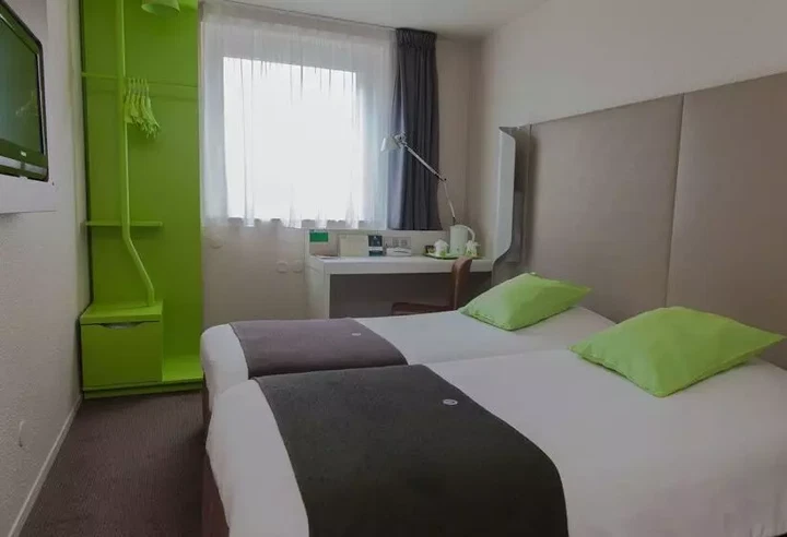 Hôtel Campanile Prime   Nanterre La Défense - Nanterre