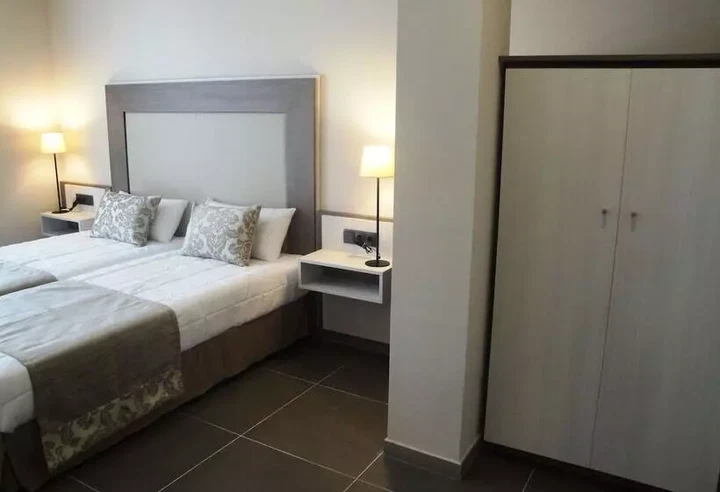 Pierre & Vacances Barcelona Sants - Barcelona