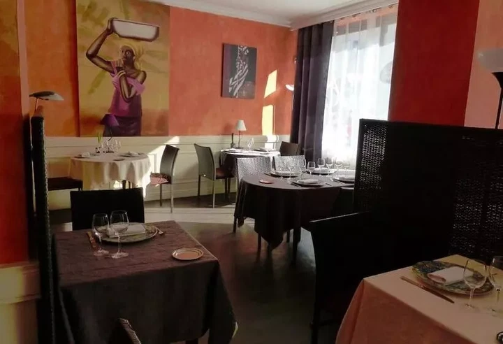 Hotel Logis Hôtel Au Croissant - Indre