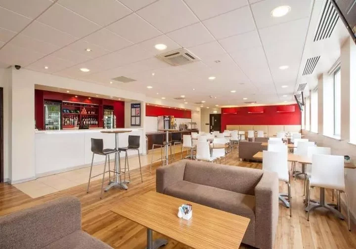 Hôtel Travelodge Woking Central - Woking