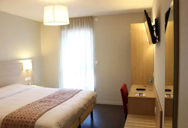 Brit Hotel Brive La Gaillarde   Restaurant La Limousine - Brive-la-Gaillarde