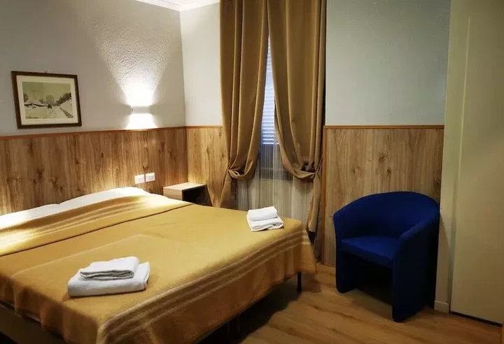 Hôtel New Alexander - Genoa