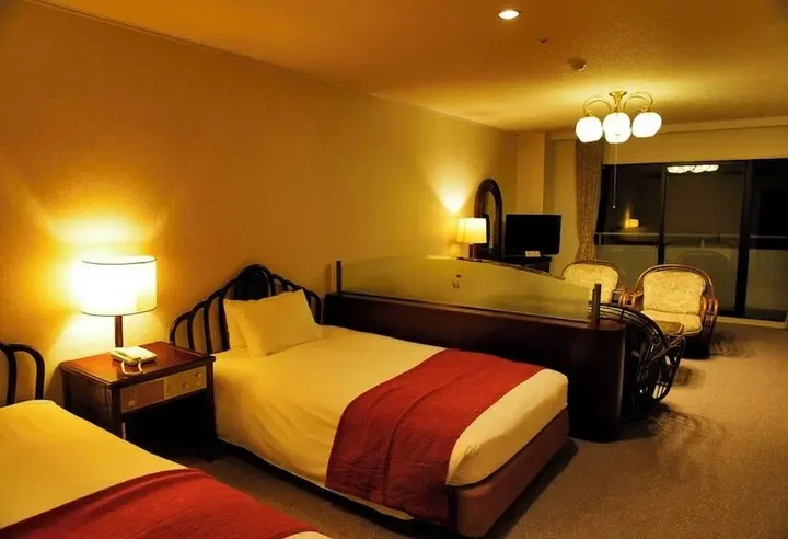 Hotel Livemax Resort Atami Forest - Japón
