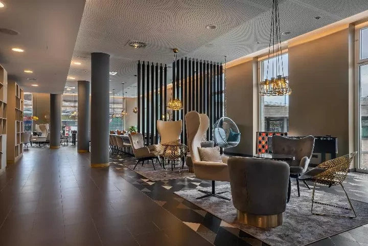 Hôtel Holiday Inn   The Niu, Ridge Halle Central Station By Ihg - 哈雷
