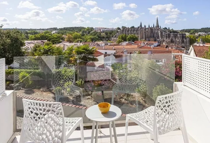 Boutique Hotel Casa Do Outeiro Arts & Crafts - Batalha