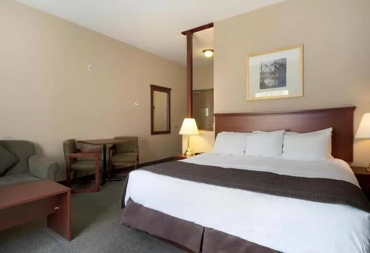 Hotel Days Inn By Wyndham Thunder Bay North - Thunder Bay
