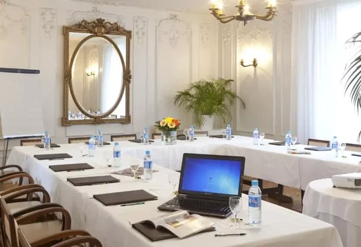 Logis Hotel Royal Saint Mart - Royat