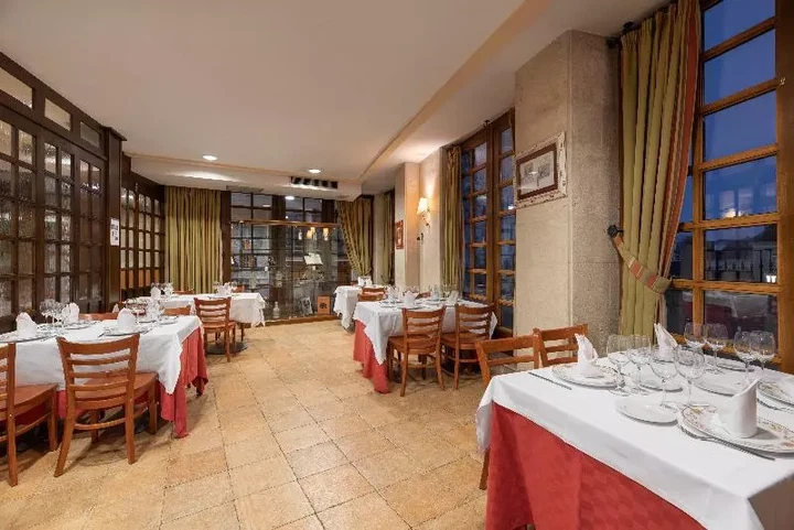 Hôtel Crisol Meson Del Cid - ブルゴス