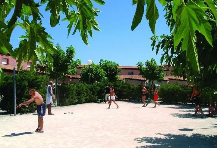 Hôtel Lagrange Grand Bleu Vacances – Résidence Les Jardins De Neptune - Saint-Cyprien