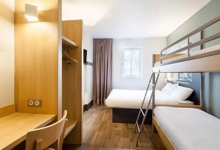B&b Hotel Saint Michel Sur Orge - Sainte-Geneviève-des-Bois