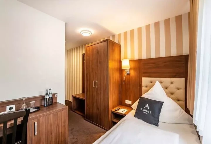Hôtel Aspire Castillo Reutlingen, Trademark Collection By Wyndham - Pfullingen