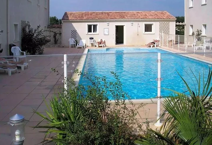 Hôtel Ibis Orange Sud - オランジュ