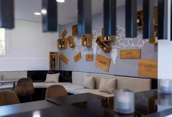 Logis Hotel Perla Riviera & Restaurant - Villeneuve-Loubet