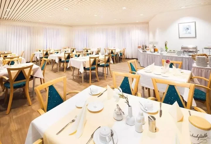 Hotel Am Stern - Brühl