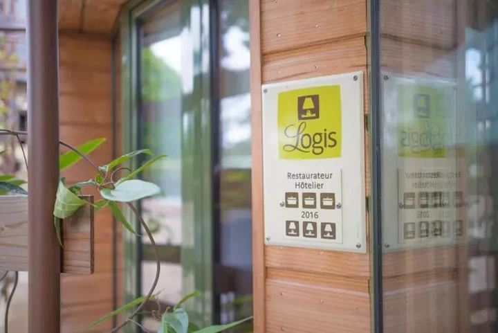 Hôtel Logis Hôtel Domaine Du Moulin Cavier Restaurants & Spa - Angers