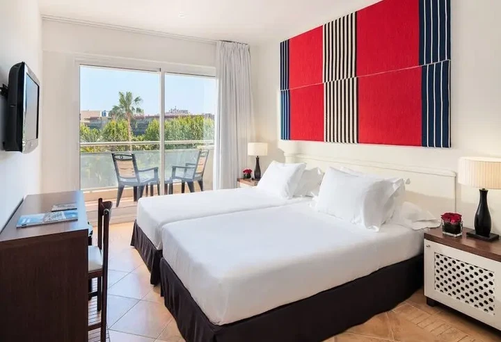 Hotel H10 Vintage Salou - Adults Only - Salou