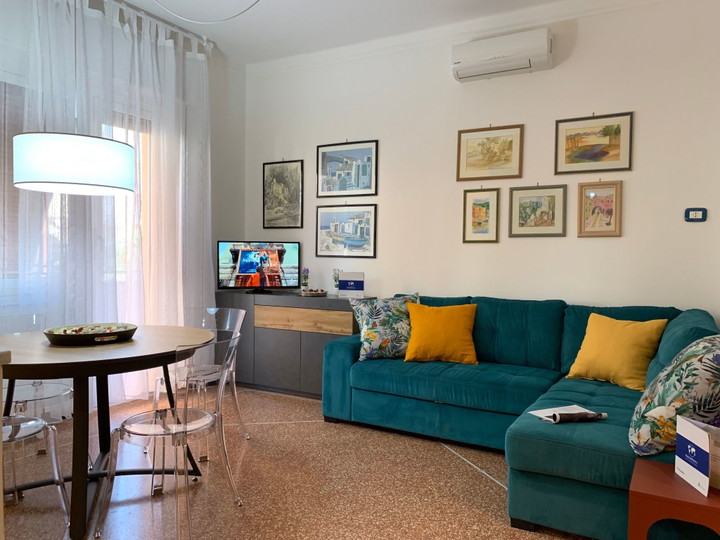 Wohnung 'Sonnenblume' Mit Balkon - Arenzano