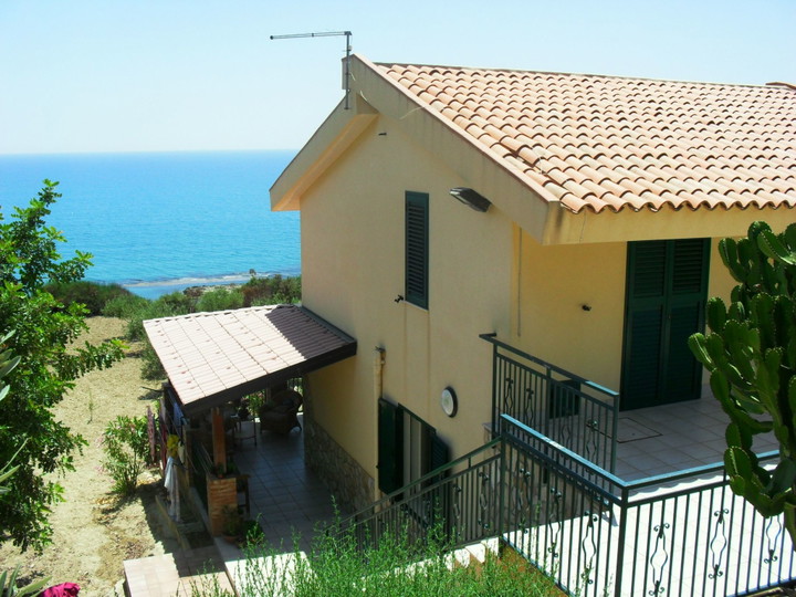 Exklusive Villa Mit Strandblick - Licata