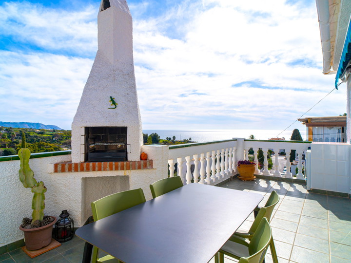 Sunny Terrace Chimenea By Casasol - Nerja