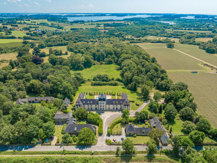 Château De Kergonano, Dans L'orangerie - Bretagne