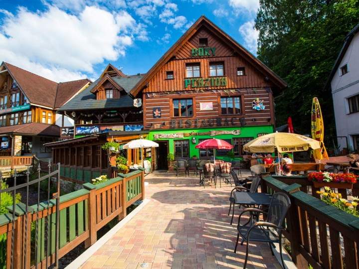 Roky - Dolní Náměstí - Rokytnice nad Jizerou