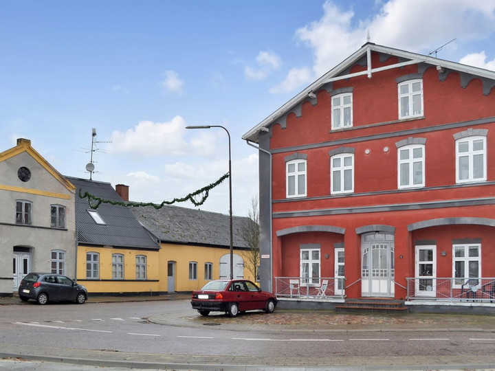 "Hendricke" - 22km From The Sea - Nordsee