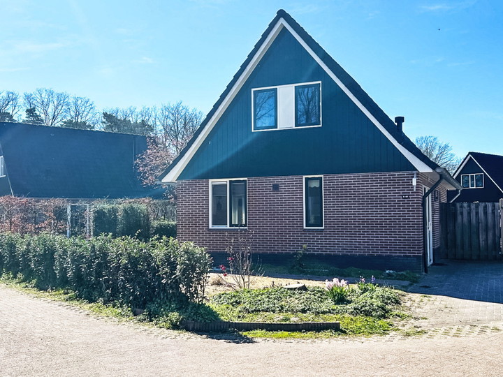 Geräumiges Ferienhaus Mitten Im Wald - Winterswijk