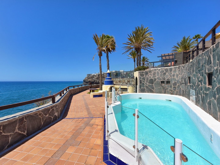 Roca Del Mar - Canary Islands