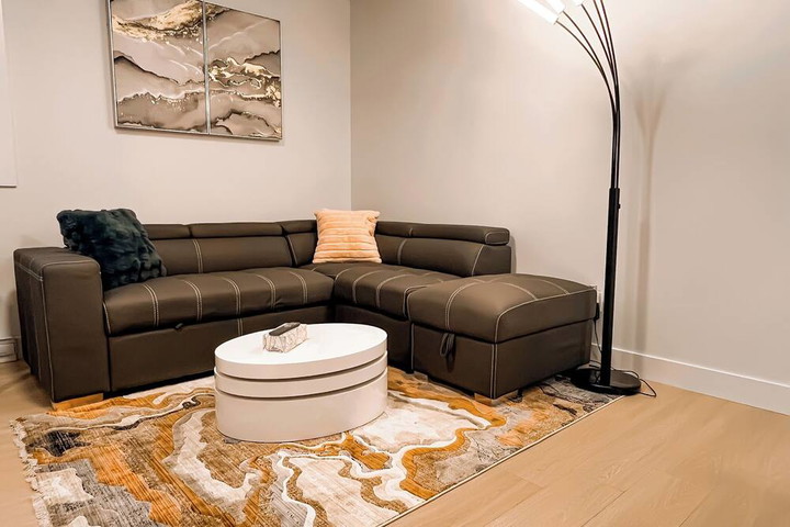 Tastefully Furnished Suite|bear Mountain|ev Charger - バンクーバー島