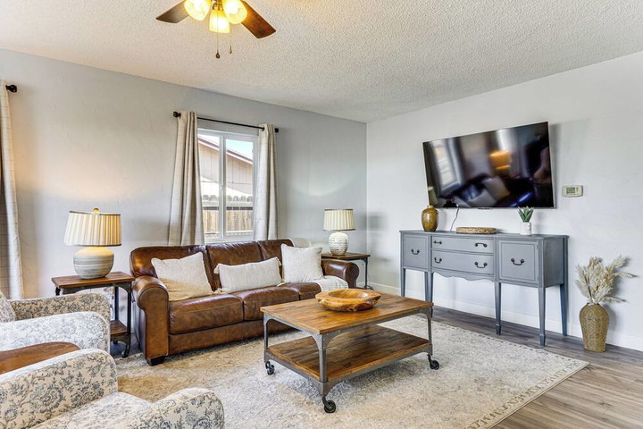 Group-friendly Oasis Near Roper Lake State Park! - Safford, AZ