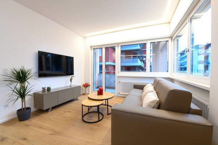 Aura Lux - Romantic And Spacious App. Near The Lake - Lugano