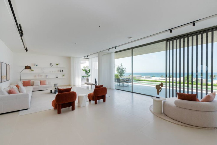 Luxe 4br Villa | Private Pool & Beach | Al Zorah - Ajman