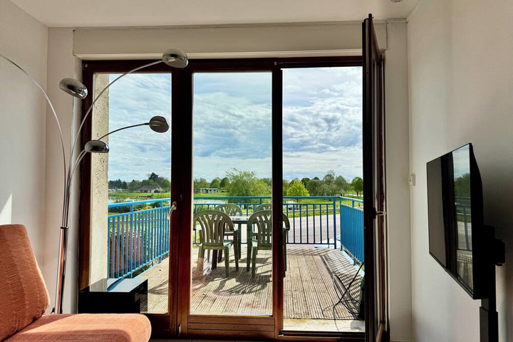 La Terrasse Vue éTangs, Babyfoot, Jeux De Société By Bookingfuté - Charmes