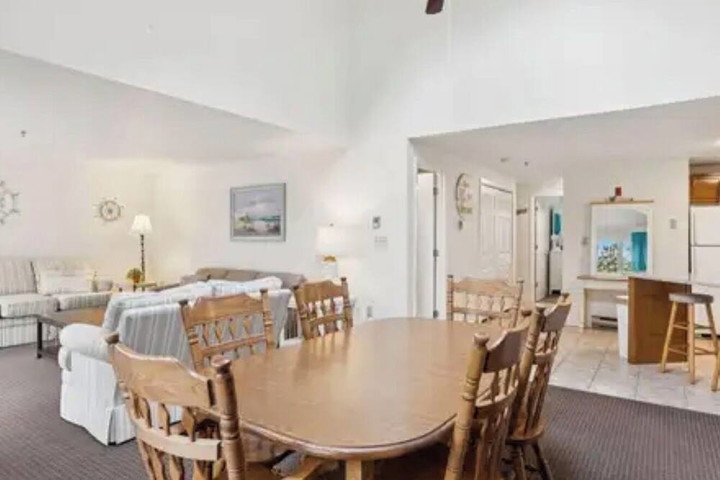 Cozy Spacious Two Bedroom Condo Wells, Maine - Sanford, ME