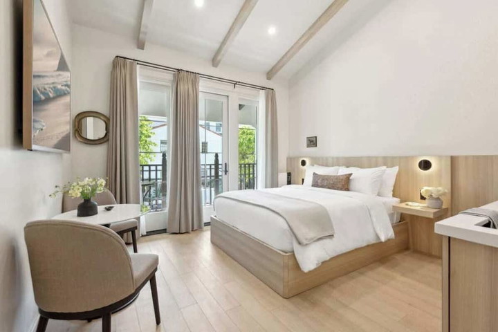 Casa Riviera 29 - Boutique Suites - Santa Barbara, CA