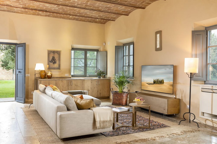 Recently Restored Villa In Tuscany, Sleeps 12, Sw.pool,  Gym, Big Garden. - Pienza
