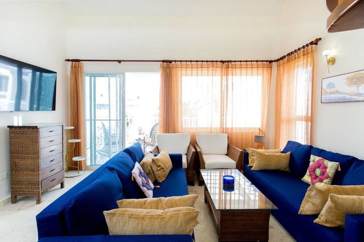 Pristine Beach With Crystal-clear Water For Your Getaway. 4br, Pool, Rooftop. - Punta Cana