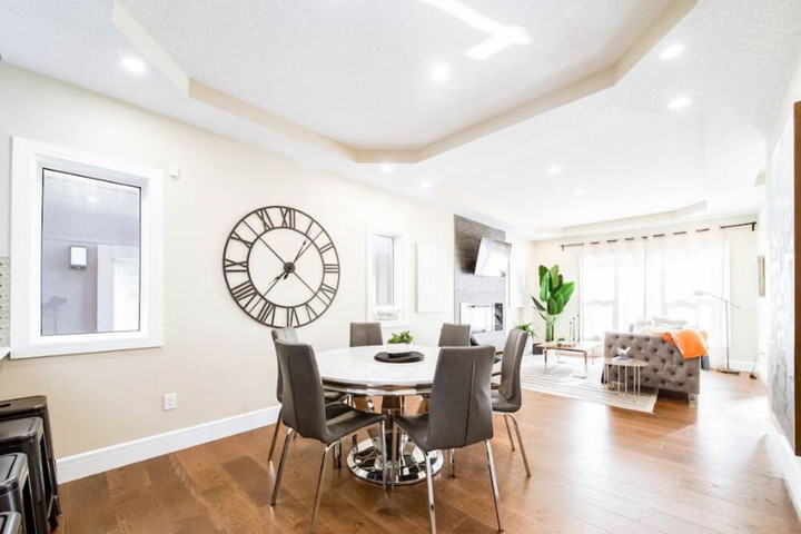 Mayfield Manor-hot Tub-kingbed-firetable-bbq-wifi - Edmonton