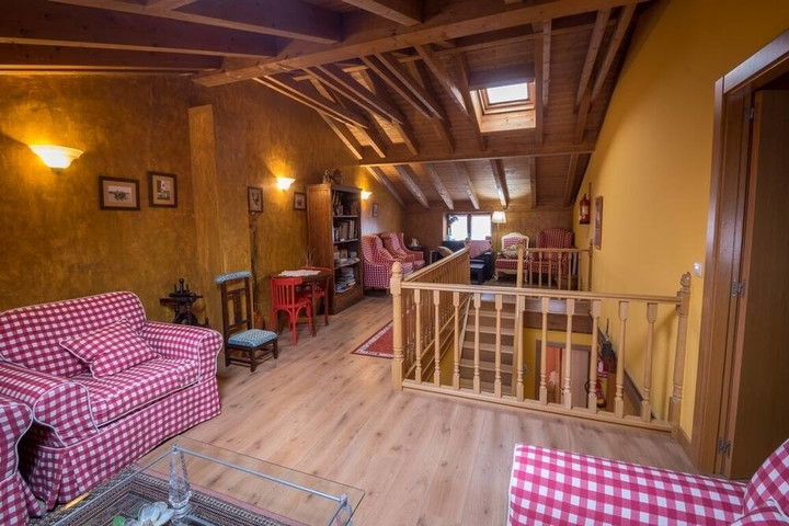 Casa Rural (Alquiler íNtegro) El Rincón Del Alfoz Para 14 Personas - Covarrubias